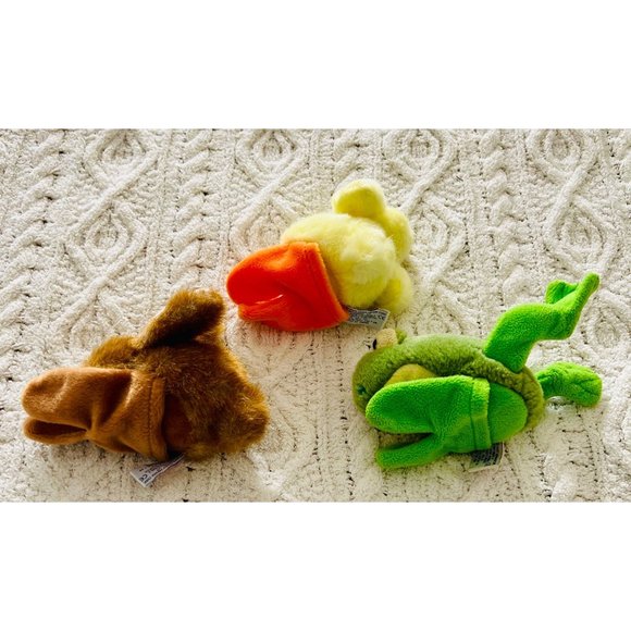 Mary Meyer | Toys | Mary Meyer 4 Finger Puppet Set Of Four Chick Frog ...